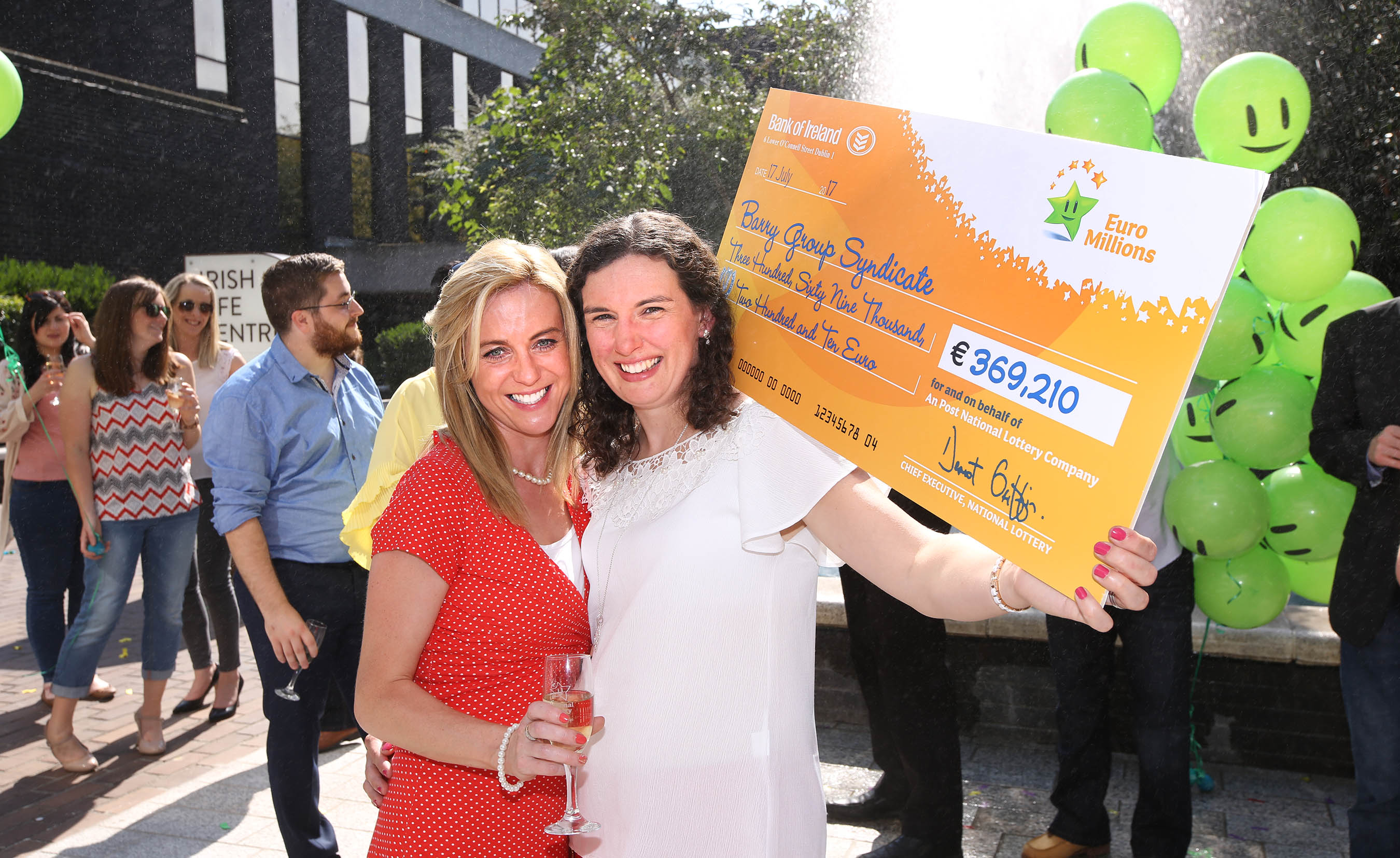 Syndicate of workers from Barry Group Wholesalers in Mallow Scoop € ...