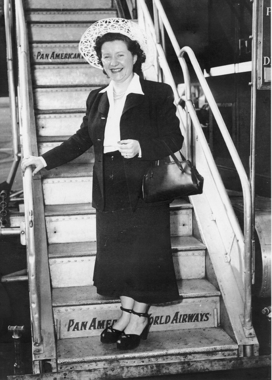 Personal archive of world famous soprano Rita Lynch donated to Cork ...