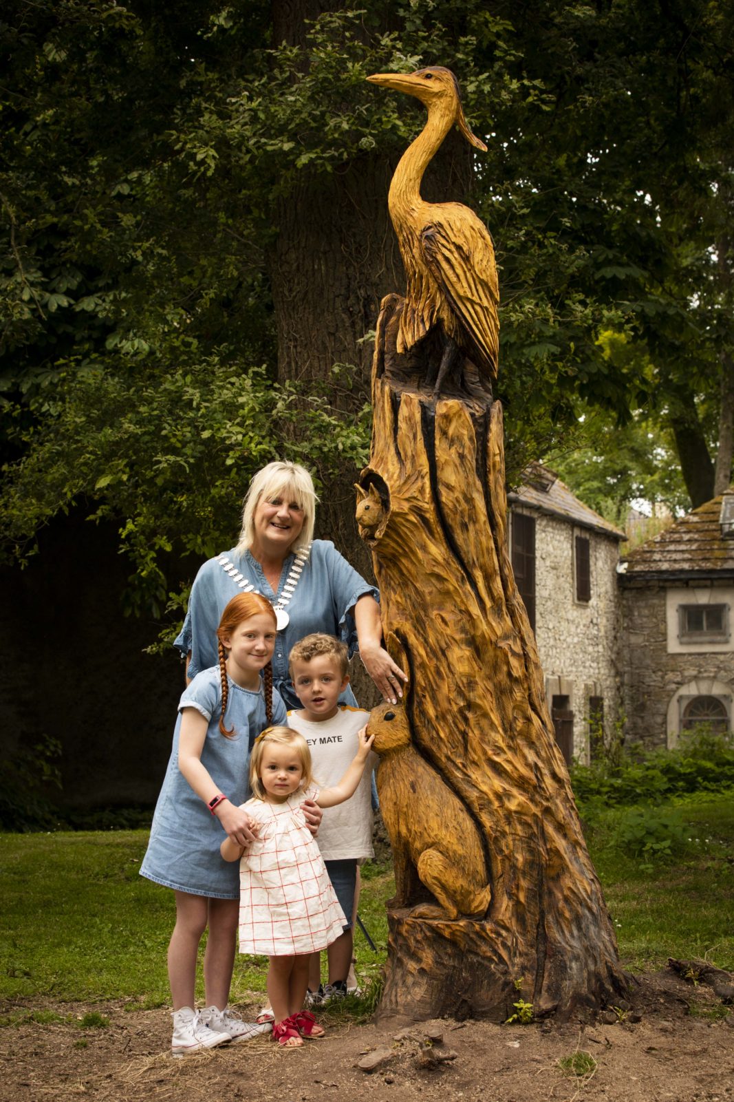Nature Inspired Sculptures in Midleton Lodge Park cause quite a Buzz ...