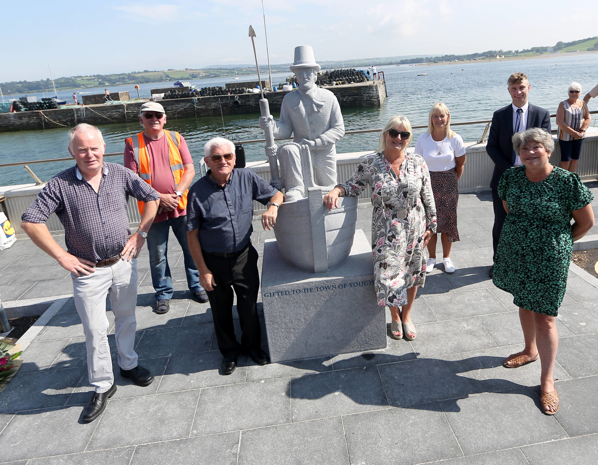 Moby Dick sculpture unveiled in Irish town where 1956 movie was filmed ...