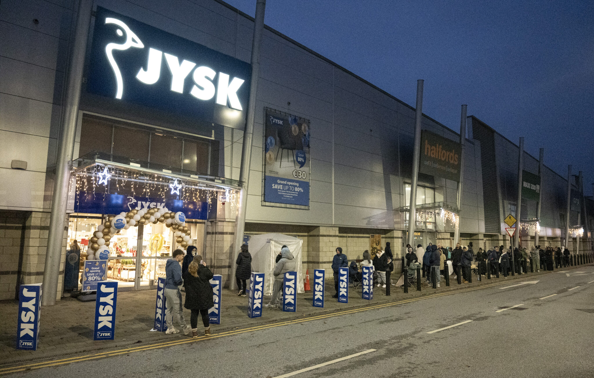 JYSK has opened a new store at Mahon Point Retail Park | TheCork.ie ...