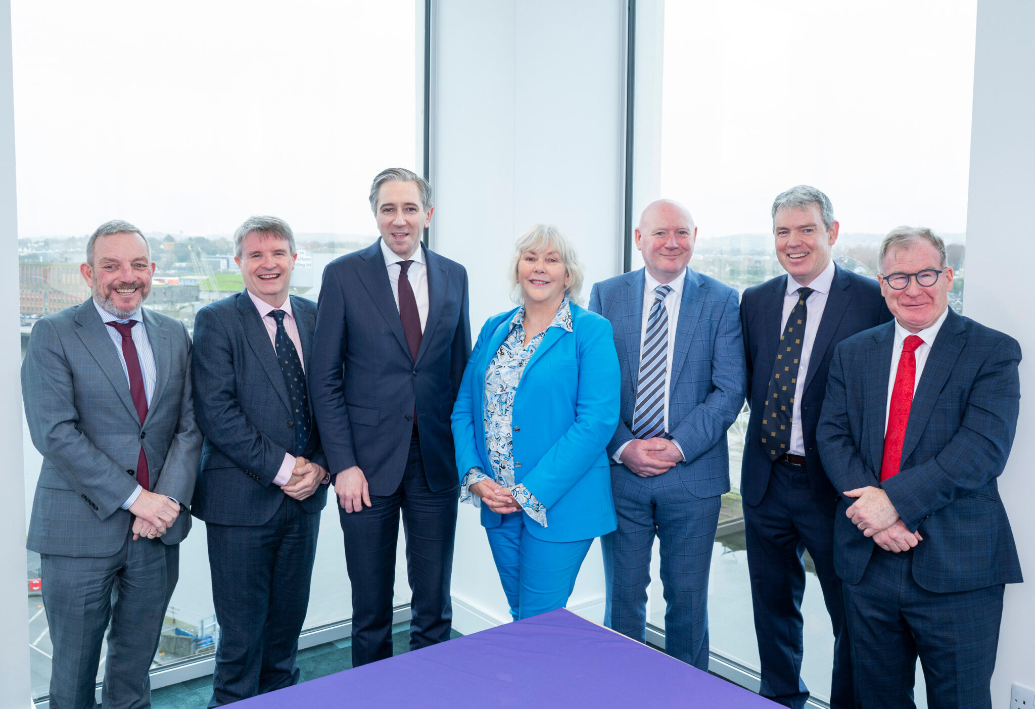 An Tánaiste Simon Harris visits Cork | TheCork.ie (News & Entertainment)